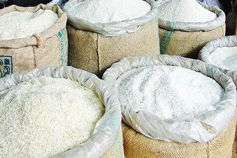 Uri’s Hathlanga residents demand opening of ration depot - Greater Kashmir