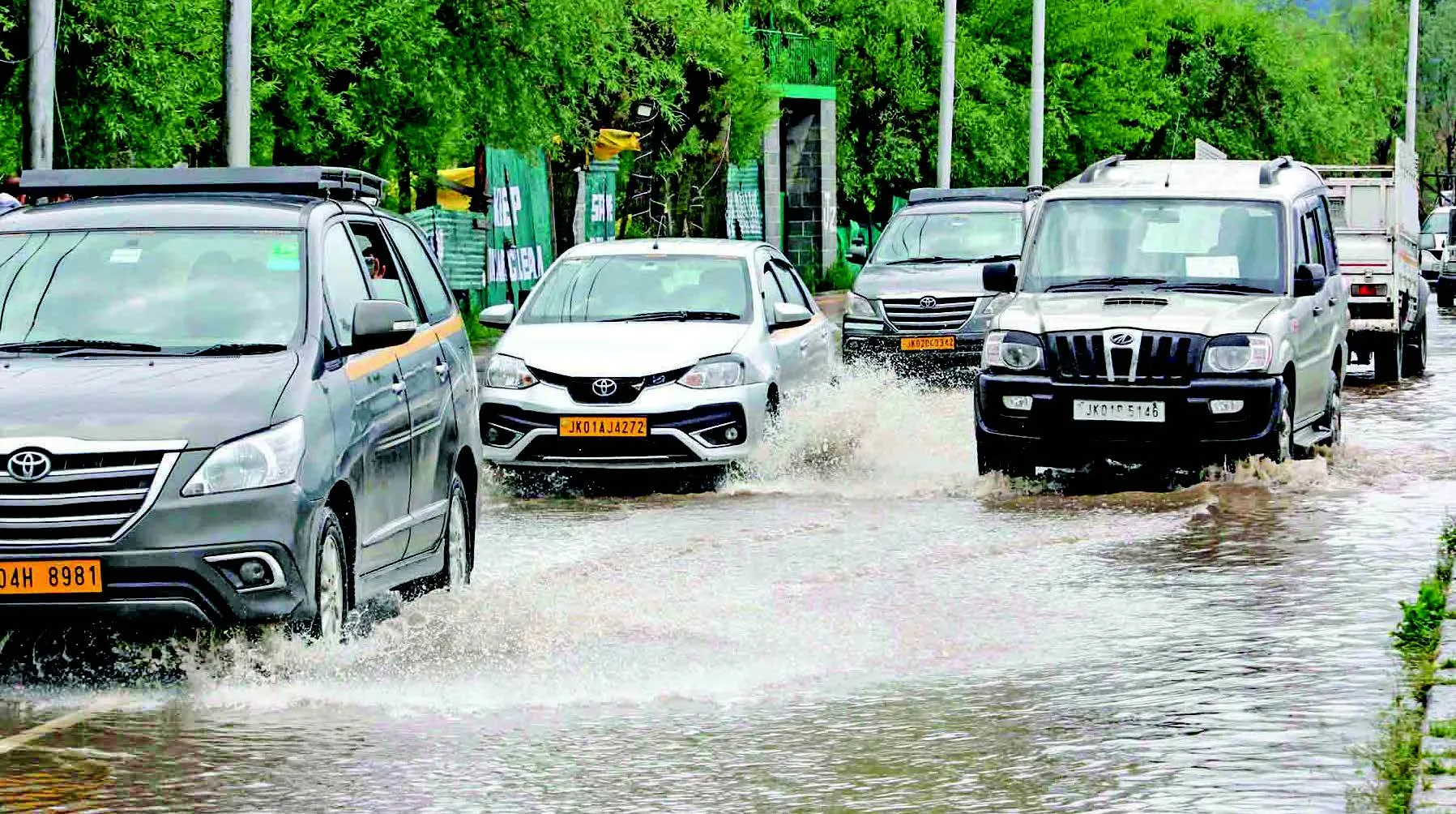 Rains expose Srinagar’s defunct drainage system - Greater Kashmir