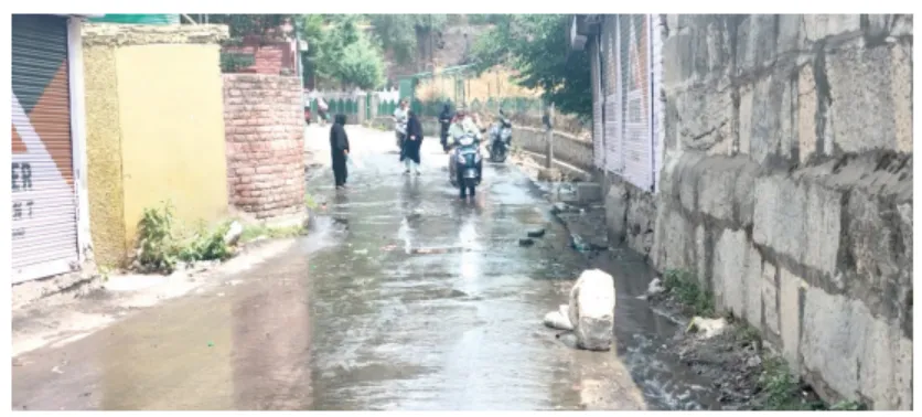Drainage system rendered defunct at Nowhatta - Greater Kashmir